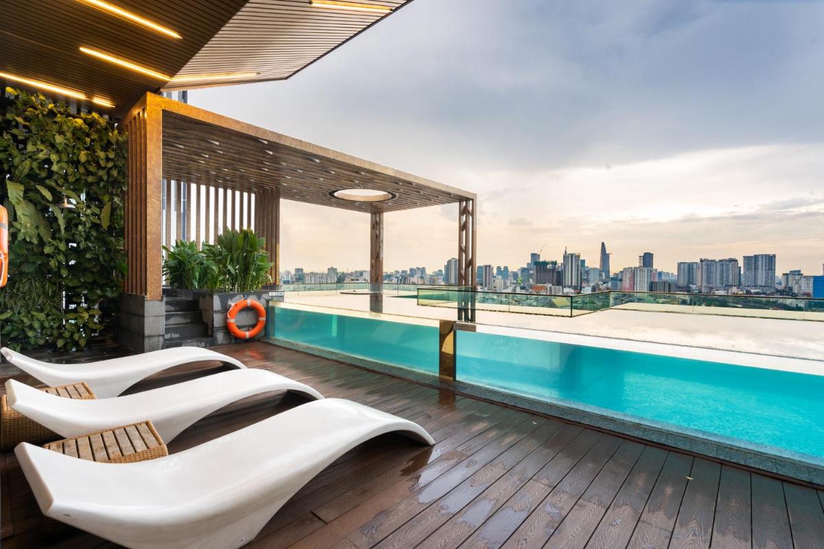D1 Mension – Zenity Luxury Apartment – Rooftop Pool – Saigon Centre - Concierge service Ho Chi Minh