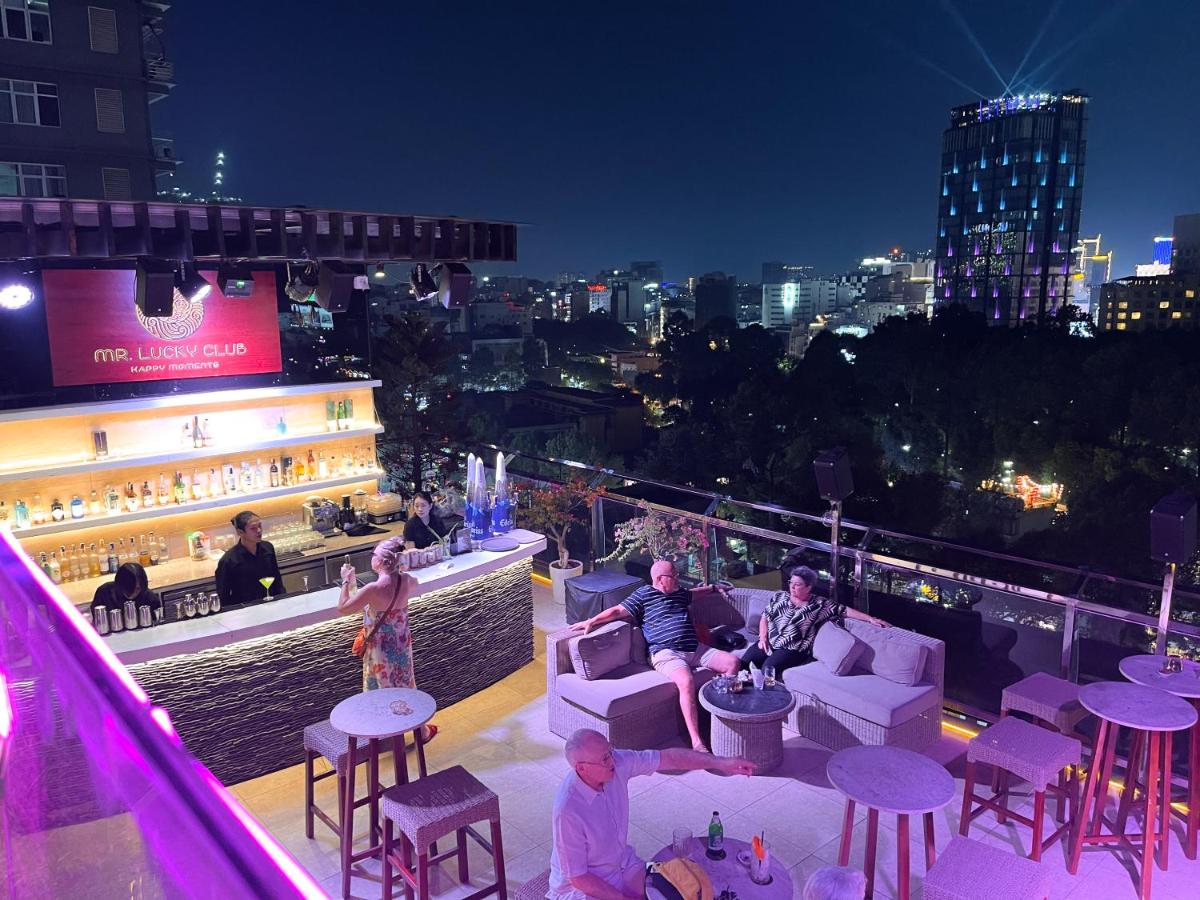 Happy Life Grand Hotel & Sky Bar - Concierge service Ho Chi Minh