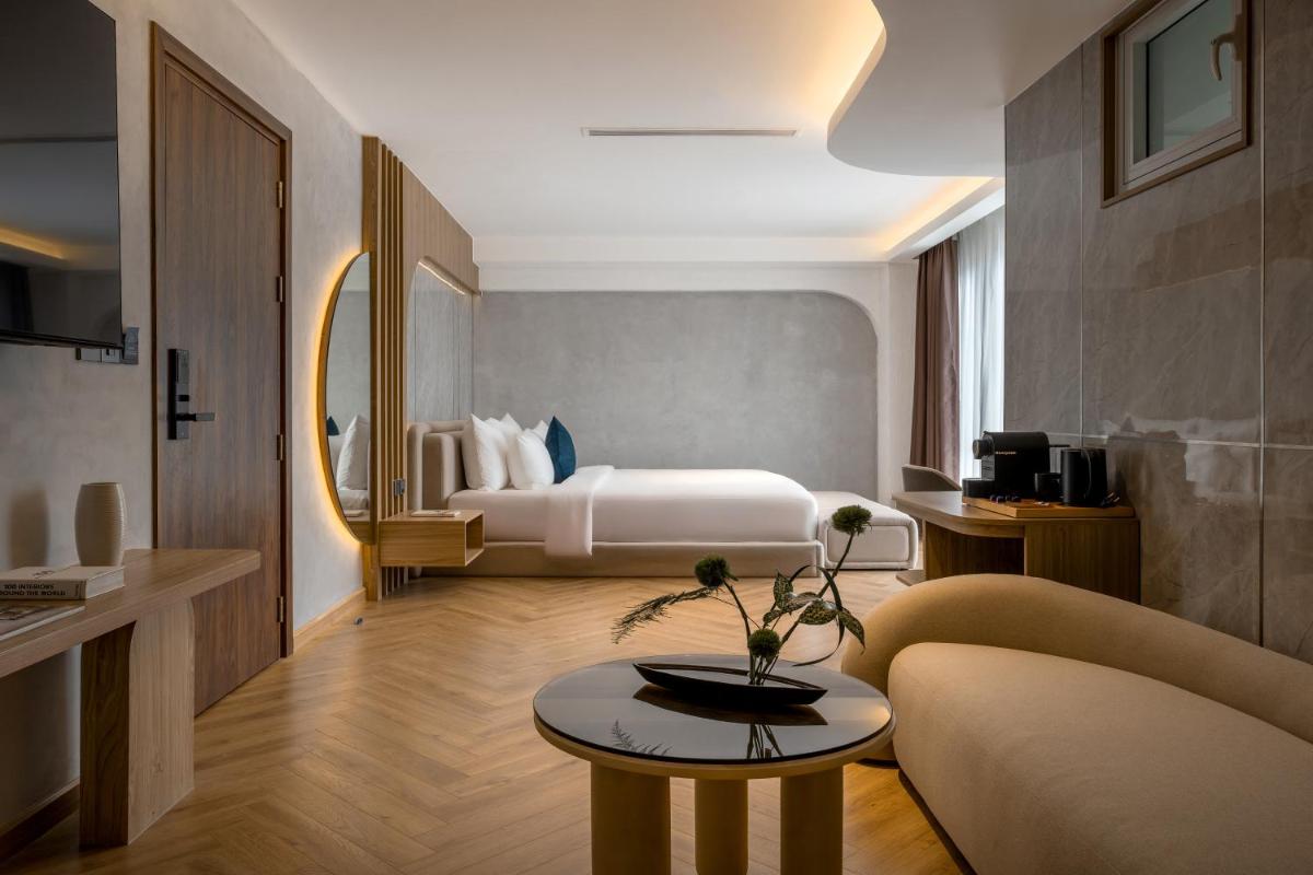 Kin Hotel Thai Van Lung - Concierge service Ho Chi Minh